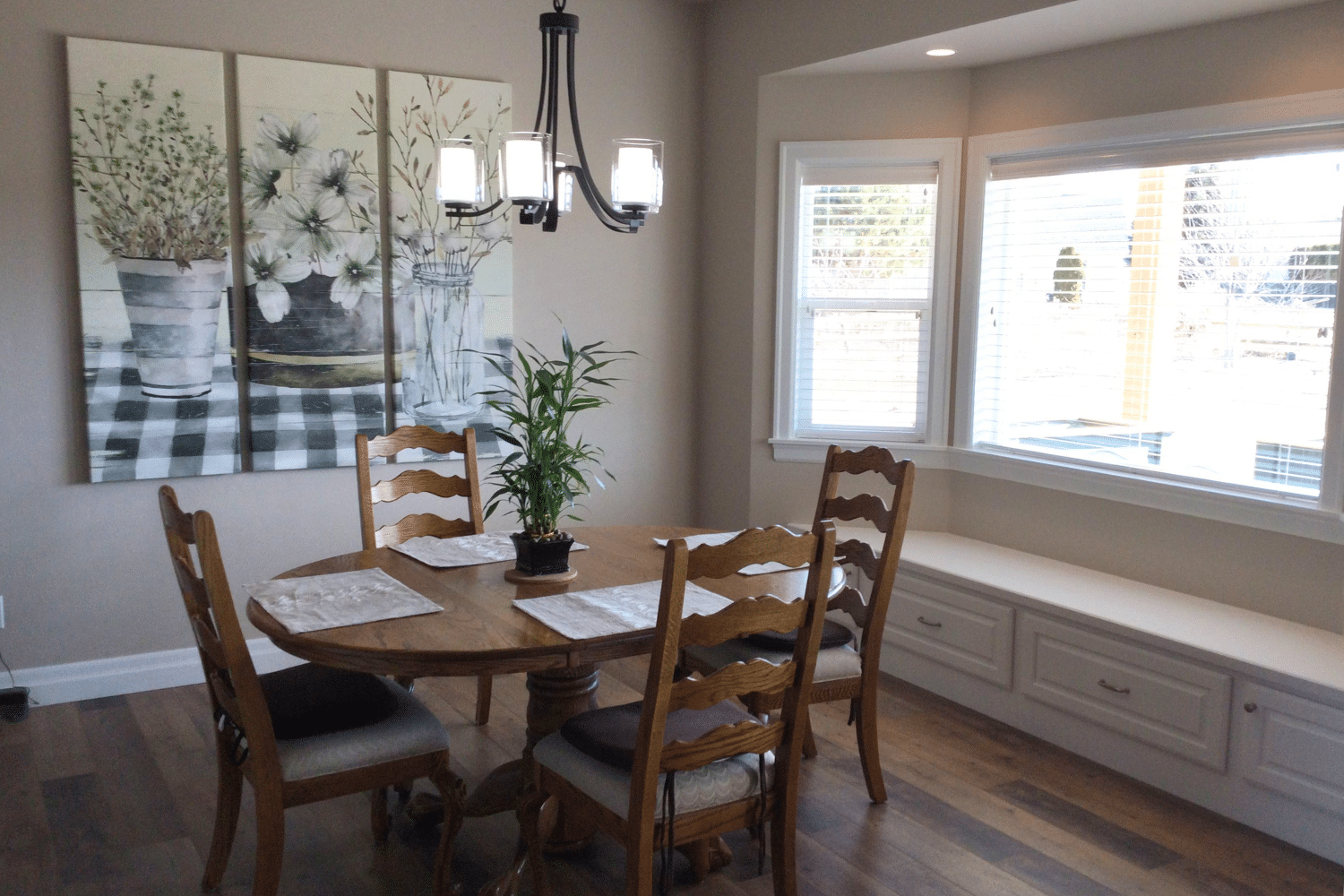 Farmhouse Decor 101: Rustic Art Ideas | iCanvas